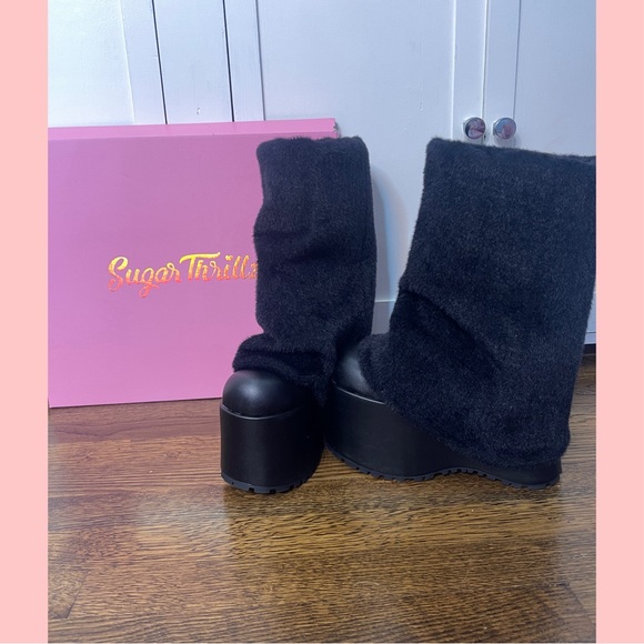 Sugar Thrillz | Shoes | Snuggle Wonderland Platform Boots Sugar Thrillz ...
